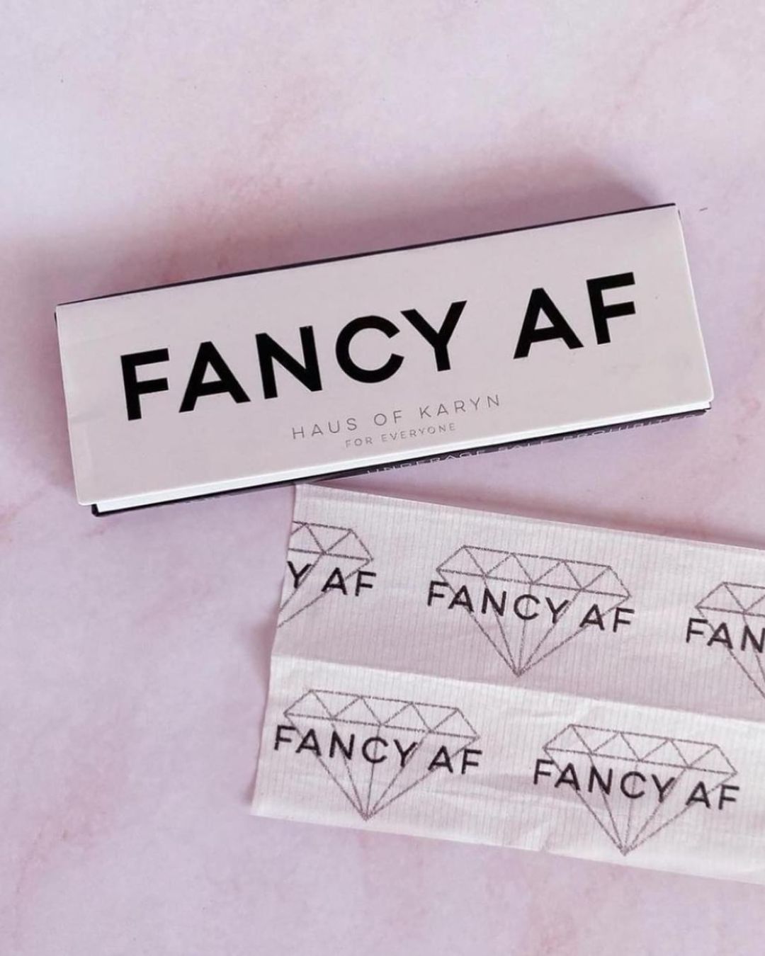 Shop PARA- Fancy AF Organic Rolling Papers