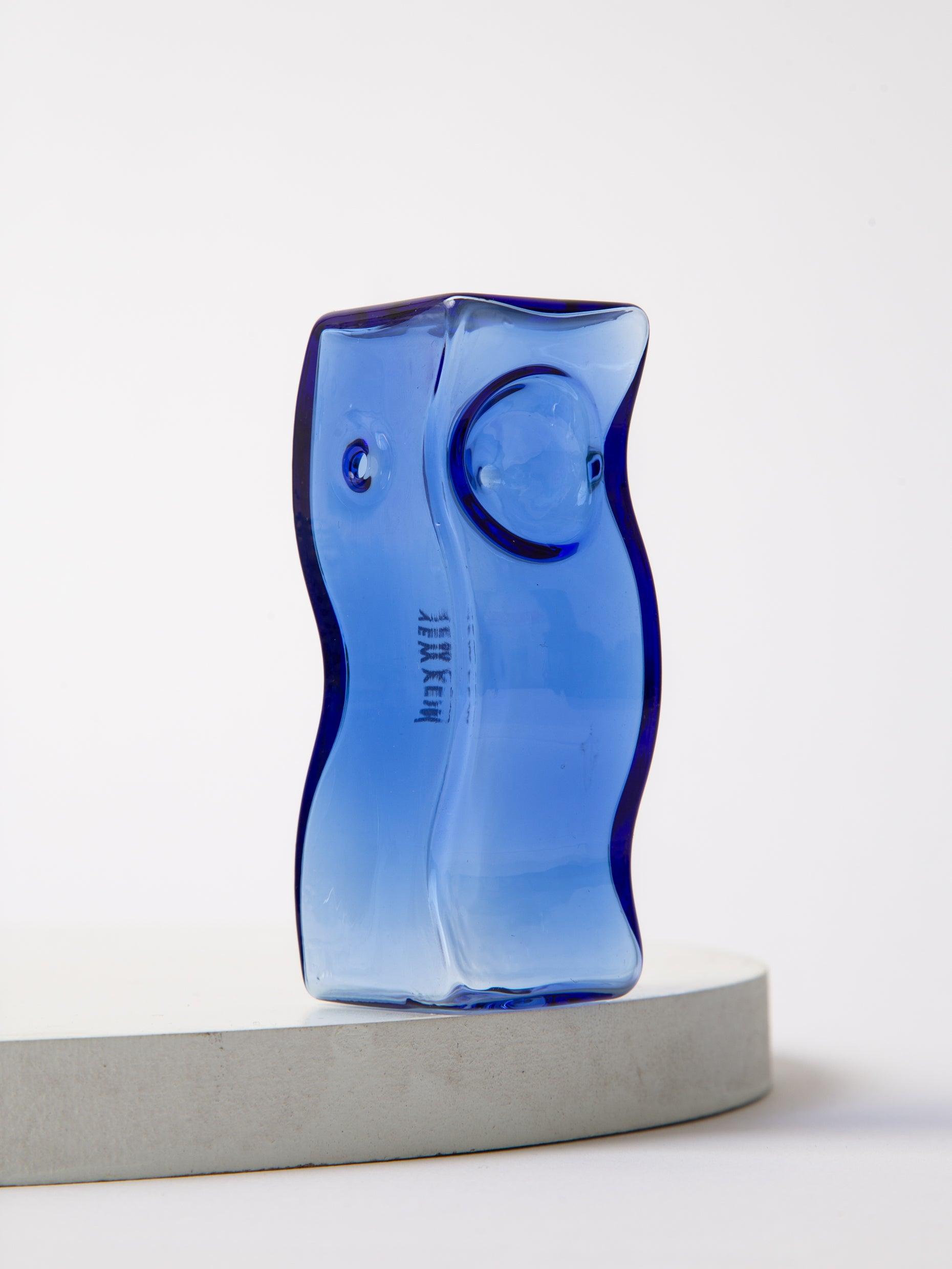 Shop Yew Yew 'Wavy' Glass Pipe - Smoking Accessories - PARA